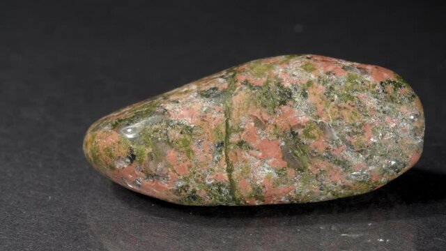 Epidosite Bilder – Durchsuchen 18 Archivfotos, Vektorgrafiken und ...