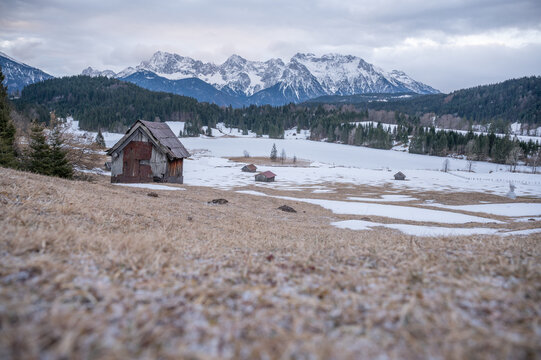 Eisbruch Bilder – Durchsuchen 923 Archivfotos, Vektorgrafiken und ...