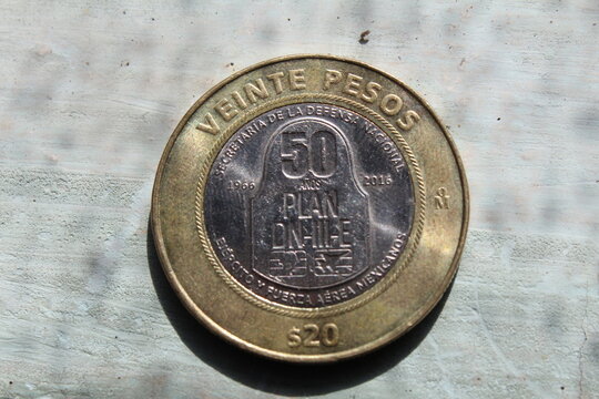 Veinte Images – Browse 384 Stock Photos, Vectors, and Video | Adobe Stock