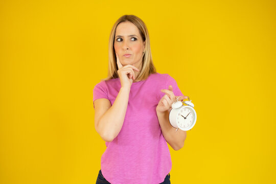 รูปภาพUnimportant – เลือกดูภาพถ่ายสต็อก เวกเตอร์ และวิดีโอ7,959 | Adobe ...