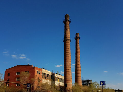 Abandoned Factory Outside Images – Browse 3,421 Stock Photos, Vectors ...