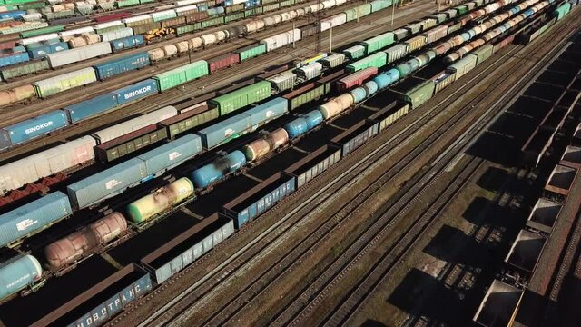 Freight-Train-Bilder: Stock-Fotos & -Videos. | Adobe Stock