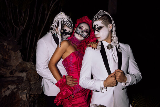 รูปภาพCatrin – เลือกดูภาพถ่ายสต็อก เวกเตอร์ และวิดีโอ630 | Adobe Stock