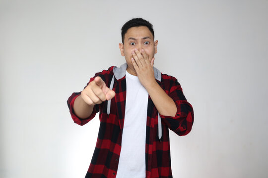 Prusten Bilder – Durchsuchen 22,059 Archivfotos, Vektorgrafiken und ...