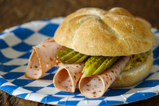 「Wurstsemmel」の画像 - 239 件の Stock 写真、ベクターおよびビデオ | Adobe Stock