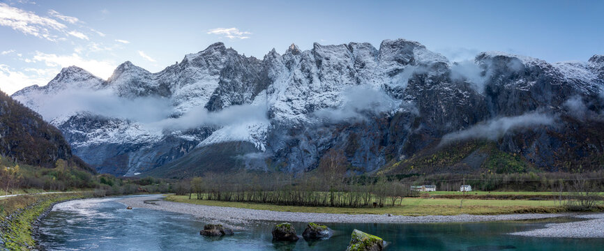 Raumo bilder – Bläddra bland 1,538 stockfoton, vektorer och videor ...