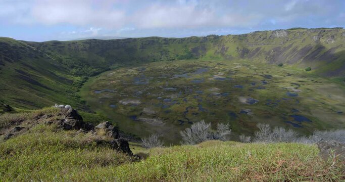 Rano Kau Images – Browse 14 Stock Photos, Vectors, and Video | Adobe Stock