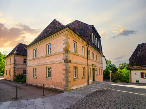 รูปภาพCrailsheim – เลือกดูภาพถ่ายสต็อก เวกเตอร์ และวิดีโอ213 | Adobe Stock