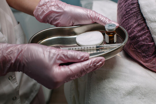 รูปภาพIntramuscular – เลือกดูภาพถ่ายสต็อก เวกเตอร์ และวิดีโอ10,813 ...