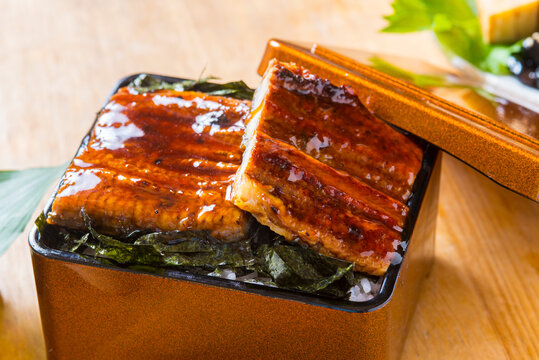丼もの Images – Browse 2,056 Stock Photos, Vectors, and Video | Adobe Stock