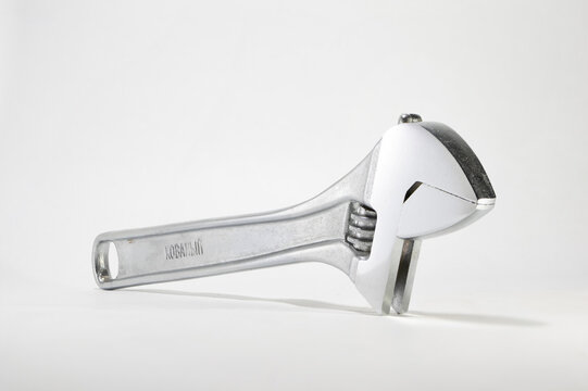 「Rench」の写真素材 | 652件の無料イラスト画像 | Adobe Stock