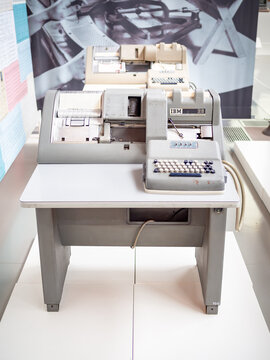 Computer Punch Card Reader