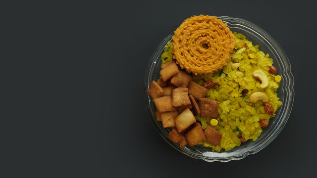 「Faral」の画像 - 683 件の Stock 写真、ベクターおよびビデオ | Adobe Stock