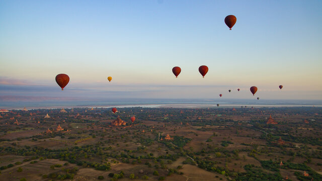 รูปภาพHot-Air – เลือกดูภาพถ่ายสต็อก เวกเตอร์ และวิดีโอ6,351 | Adobe Stock