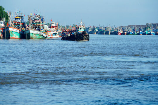 รูปภาพPattani – เลือกดูภาพถ่ายสต็อก เวกเตอร์ และวิดีโอ967 | Adobe Stock