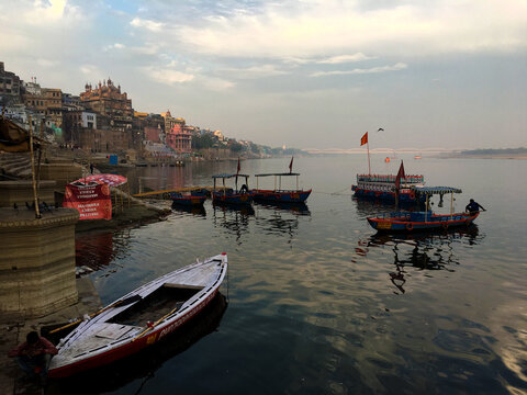 Banaras Bilder – Durchsuchen 12,647 Archivfotos, Vektorgrafiken und ...