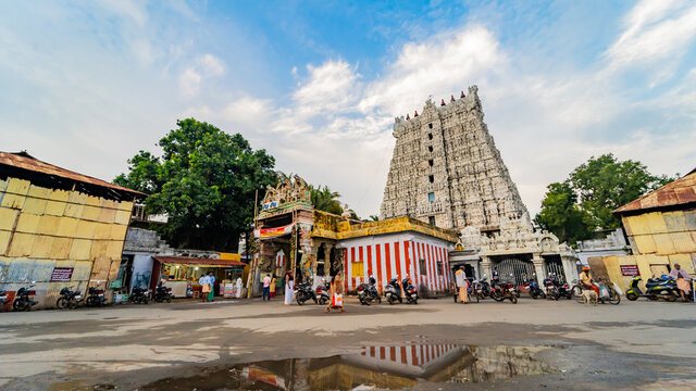 รูปภาพSuchindram – เลือกดูภาพถ่ายสต็อก เวกเตอร์ และวิดีโอ73 | Adobe Stock