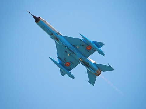 Mig-21 Images – Browse 204 Stock Photos, Vectors, and Video | Adobe Stock