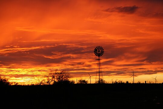 Dark.windmill Images – Browse 6,227 Stock Photos, Vectors, and Video ...