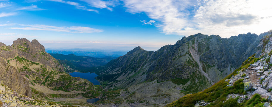 「Tatri」の画像 - 458 件の Stock 写真、ベクターおよびビデオ | Adobe Stock
