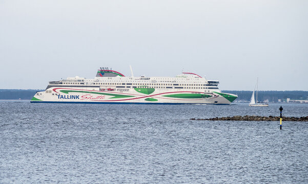 Calmac Bilder – Durchsuchen 161 Archivfotos, Vektorgrafiken und Videos ...
