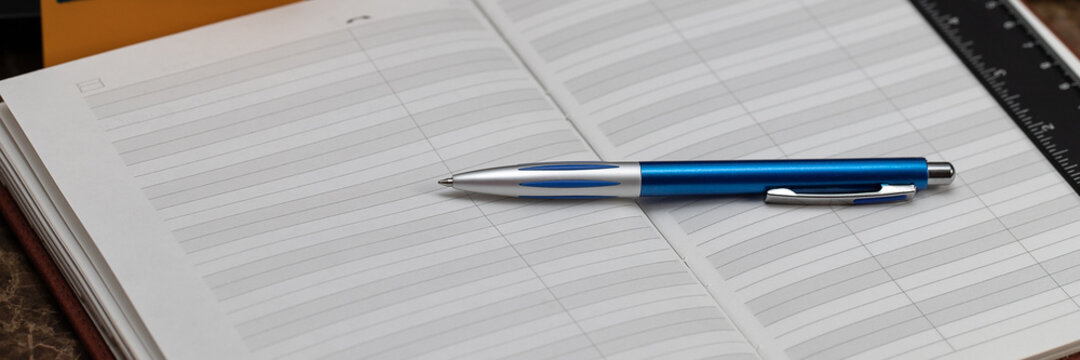 "Open Diary" Bilder – Durchsuchen 193 Archivfotos, Vektorgrafiken und ...