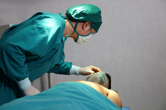 Vivisection bilder – Bläddra bland 681 stockfoton, vektorer och videor ...