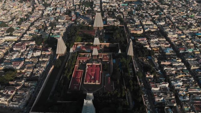 รูปภาพArunachala – เลือกดูภาพถ่ายสต็อก เวกเตอร์ และวิดีโอ197 | Adobe Stock