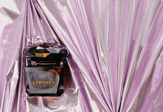 Versace Background Images – Browse 4,339 Stock Photos, Vectors, and ...