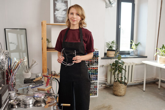 「Lampworker」の写真素材 | 40件の無料イラスト画像 | Adobe Stock