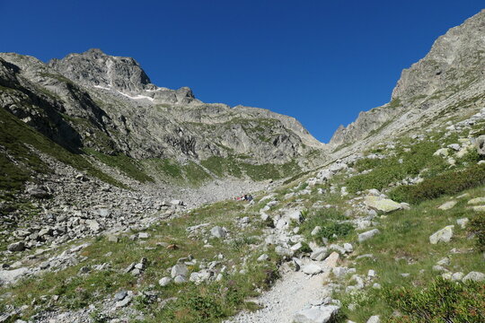 Pierriers Bilder – Durchsuchen 951 Archivfotos, Vektorgrafiken und ...