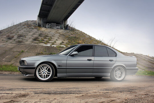 E34 Bilder – Durchsuchen 191 Archivfotos, Vektorgrafiken und Videos ...