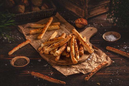 Breadstick bilder – Bläddra bland 43,799 stockfoton, vektorer och videor | Adobe Stock