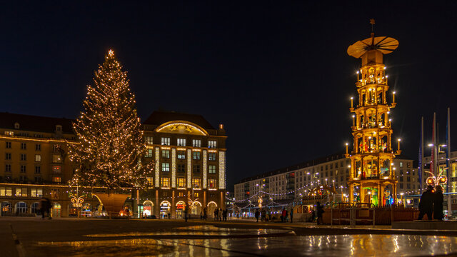 "Lock Down"-Bilder: Stock-Fotos & -Videos. | Adobe Stock