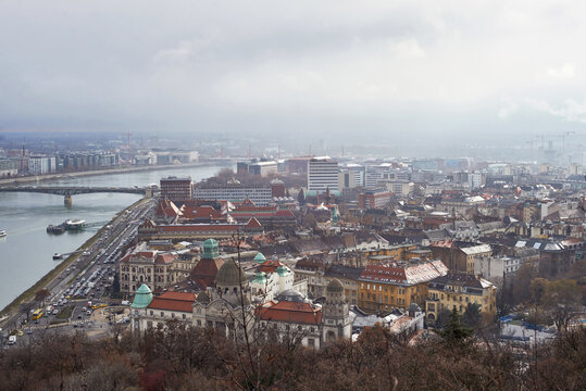 Pesht bilder – Bläddra bland 38 stockfoton, vektorer och videor | Adobe ...