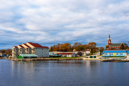 Algoma Images – Browse 601 Stock Photos, Vectors, and Video | Adobe Stock