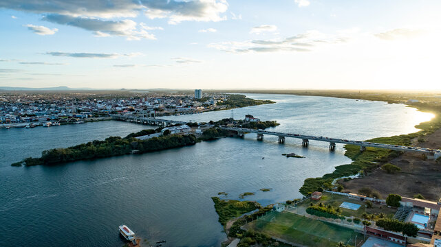 รูปภาพ.Petrolina – เลือกดูภาพถ่ายสต็อก เวกเตอร์ และวิดีโอ431 | Adobe Stock