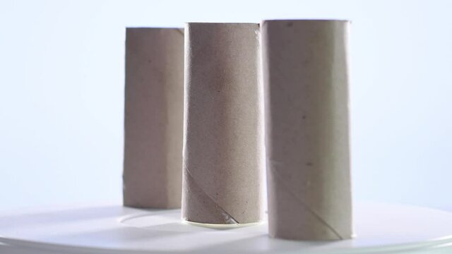 "Loo Paper"-Bilder: Stock-Fotos & -Videos. | Adobe Stock