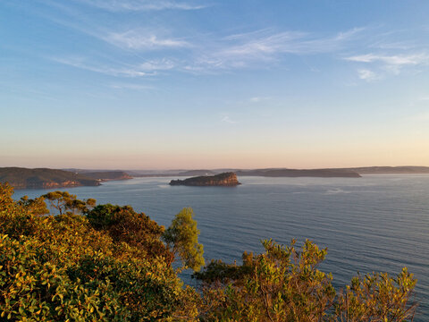รูปภาพ"West Head Lookout" – เลือกดูภาพถ่ายสต็อก เวกเตอร์ และวิดีโอ64 ...