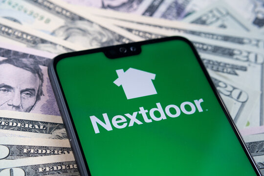 รูปภาพNextdoor – เลือกดูภาพถ่ายสต็อก เวกเตอร์ และวิดีโอ137 | Adobe Stock