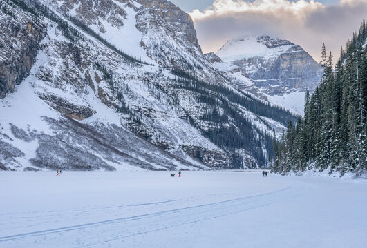 "Mount Victoria" Images – Browse 448 Stock Photos, Vectors, and Video ...