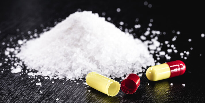 Zyankali-Bilder: Stock-Fotos & -Videos. | Adobe Stock