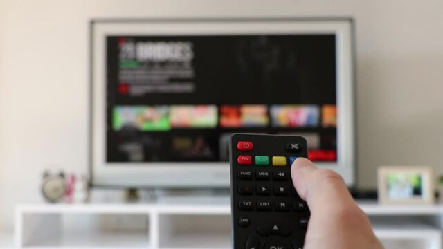 "Tv Remote Control" Bilder – Durchsuchen 695 Archivfotos ...