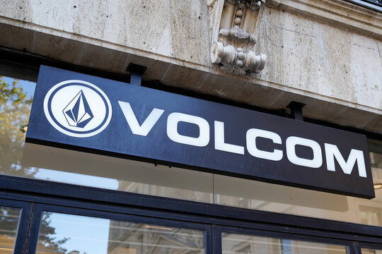 รูปภาพVolcom – เลือกดูภาพถ่ายสต็อก เวกเตอร์ และวิดีโอ157 | Adobe Stock