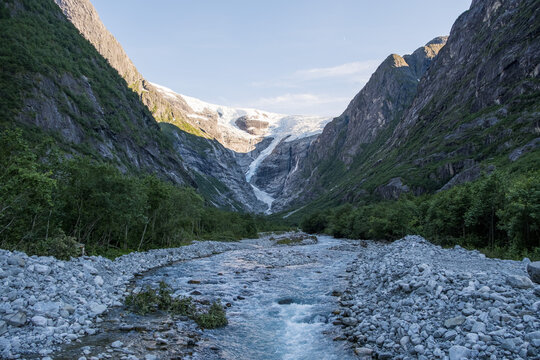 Kjenndalsbreen Images – Browse 291 Stock Photos, Vectors, and Video ...