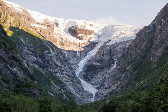 Kjenndalsbreen Images – Browse 326 Stock Photos, Vectors, and Video ...