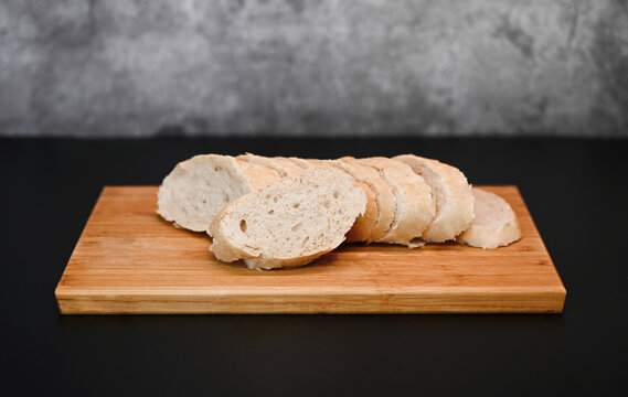รูปภาพBreadboard – เลือกดูภาพถ่ายสต็อก เวกเตอร์ และวิดีโอ9,882 | Adobe ...