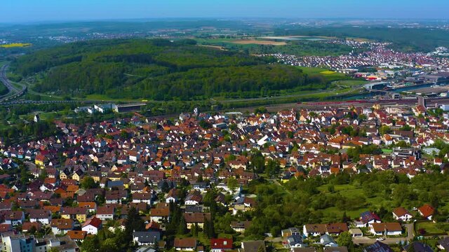 รูปภาพPlochingen – เลือกดูภาพถ่ายสต็อก เวกเตอร์ และวิดีโอ265 | Adobe Stock