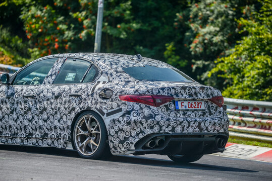 รูปภาพNurburgring – เลือกดูภาพถ่ายสต็อก เวกเตอร์ และวิดีโอ386 | Adobe Stock