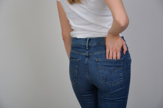 รูปภาพHintern – เลือกดูภาพถ่ายสต็อก เวกเตอร์ และวิดีโอ3,016 | Adobe Stock